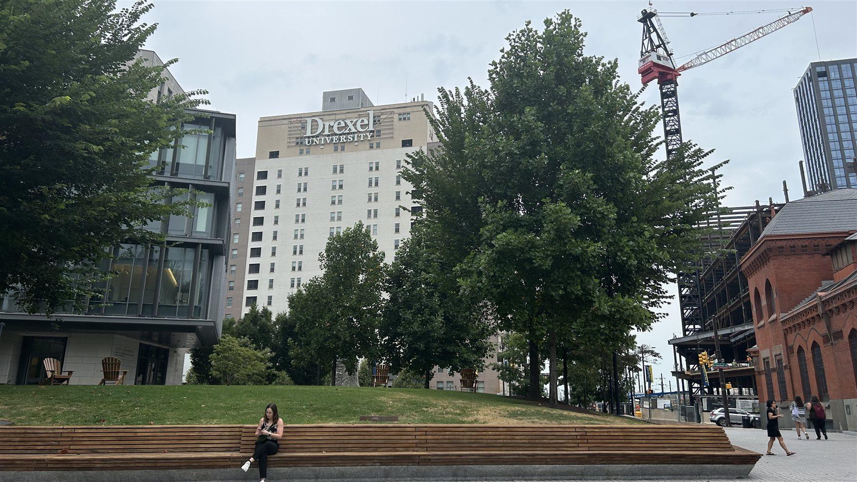 LeBow Topping Off Ceremony