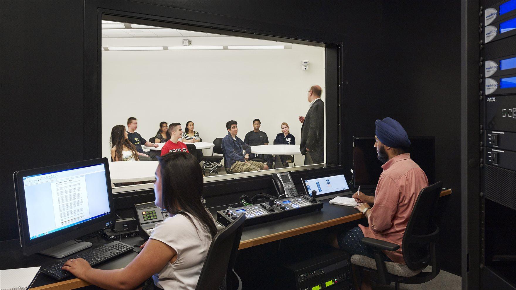 Business Summer Institutes